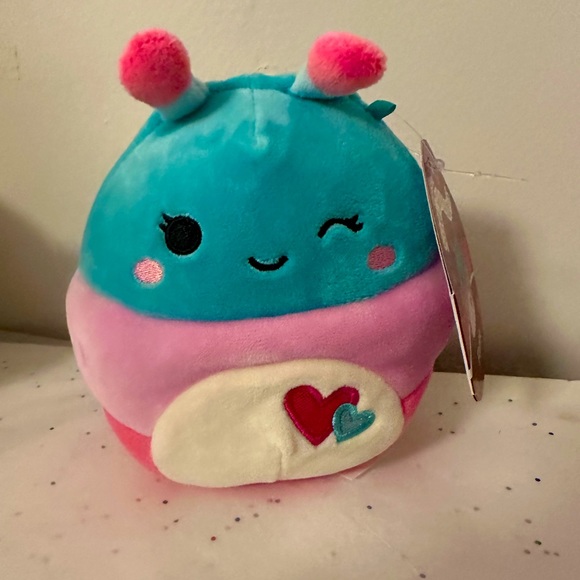 Squishmallows | Toys | Squishmallow Fluxie Valentines Day 223 Brand New ...